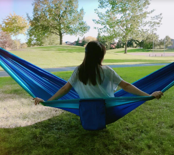 The Complete Guide to Hanging a Hammock with Rope – Pouchcouch Canada